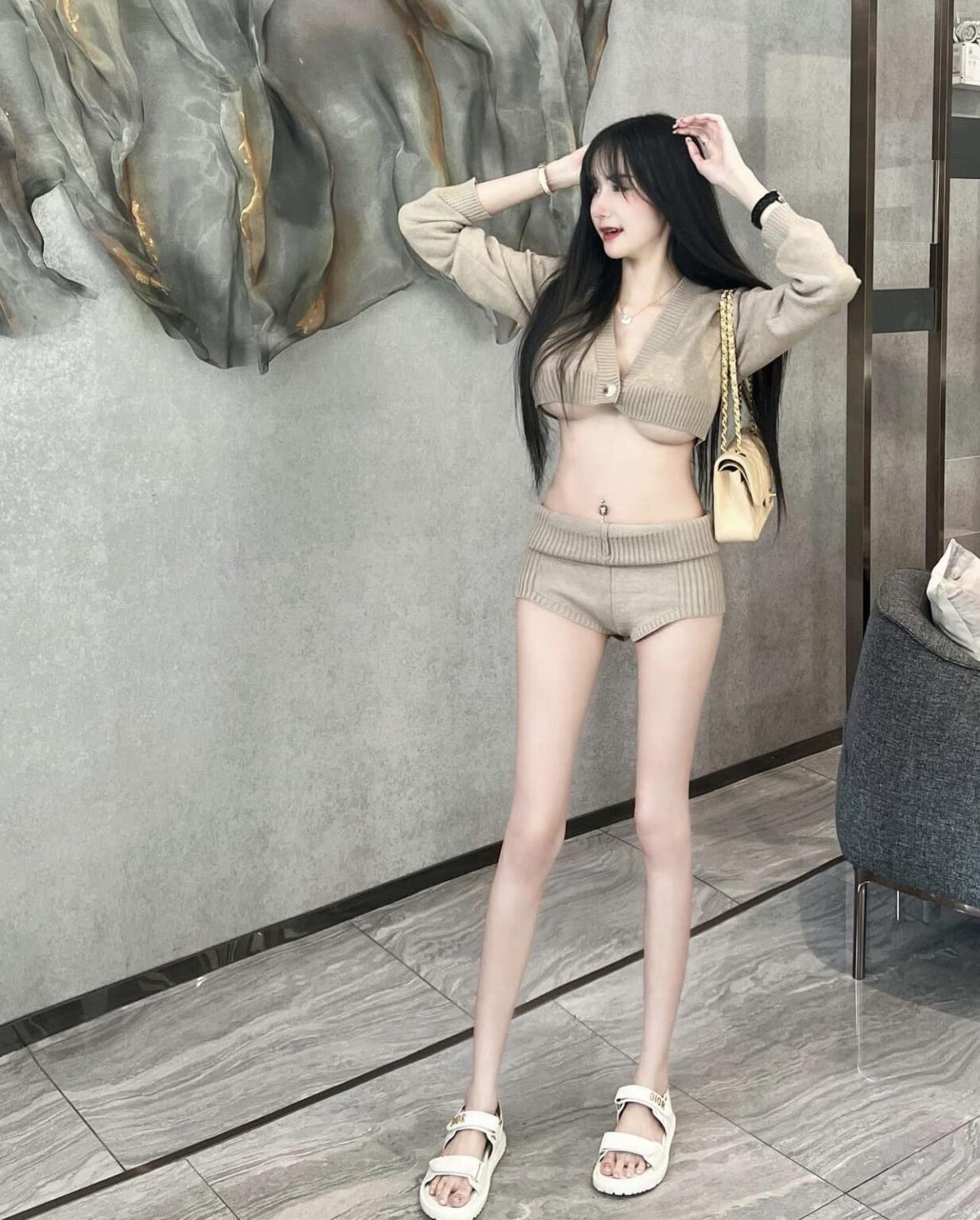 สมายหยี๋ สาวสวย อกอึ๋ม สุดเซ็กซี่ ผลงาน onlyfans18+ สุดเด็ด